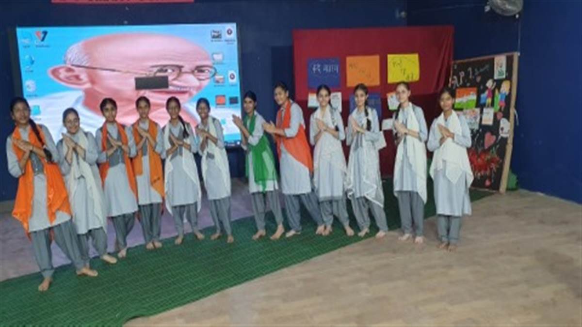 ਏਪੀਜੇ ਪਬਲਿਕ ਸਕੂਲ, ਮੁੰਡੀ ਖਰੜ ਵਿਖੇ ਗਾਂਧੀ ਜੈਅੰਤੀ ਮਨਾਈ - Gandhi Jayanti was ...