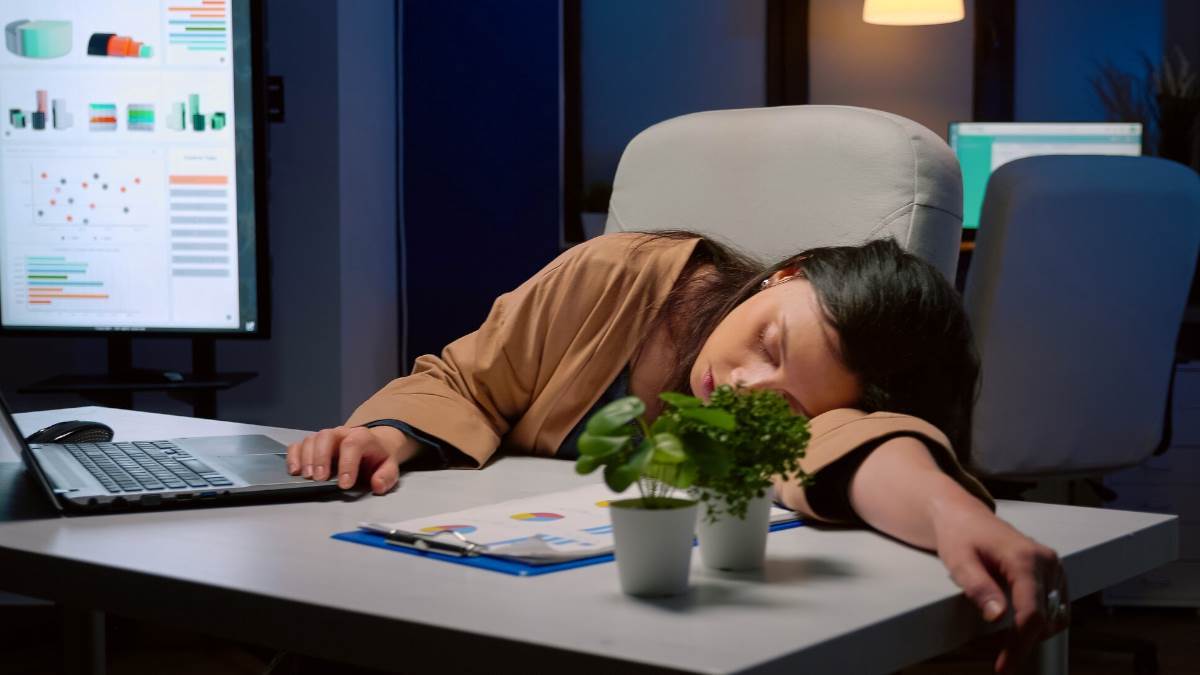 Hypersomnia : ਰਾਤ ਨੂੰ ਸੌਣ ਤੋਂ ਬਾਅਦ ਵੀ ਆਉਂਦੀ ਹੈ ਬਹੁਤ ਜ਼ਿਆਦਾ ਨੀਂਦ ? ਤਾਂ ...