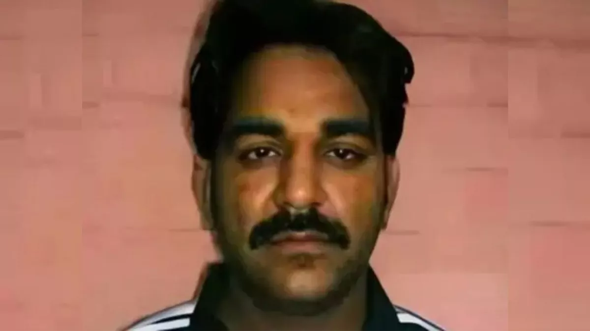 ਮੋਸਟ ਵਾਂਟੇਡ ਗੈਂਗਸਟਰ ਮੈਨਪਾਲ ਬਾਦਲੀ ਗ੍ਰਿਫ਼ਤਾਰ, 7 ਲੱਖ ਰੁਪਏ ਦੇ ਇਨਾਮ ਵਾਲਾ ...