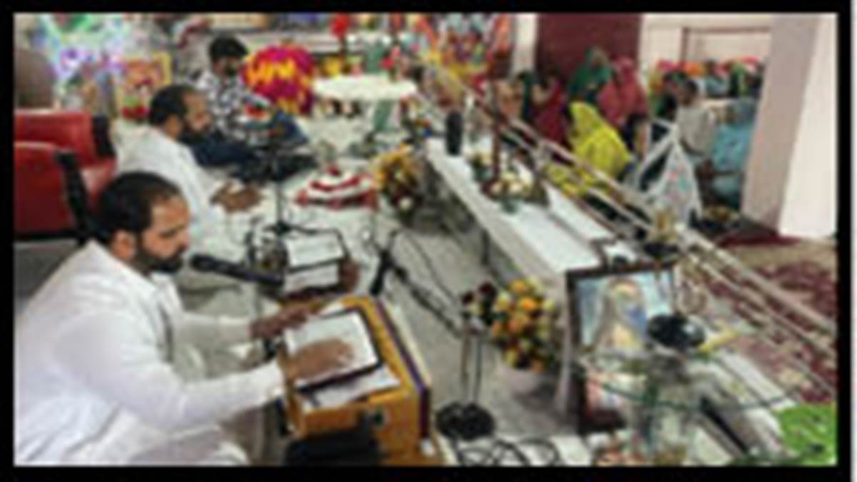 ਮਾਪੇ ਬੱਚਿਆਂ ਨੂੰ ਚੰਗੇ ਸੰਸਕਾਰ ਦੇਣ : ਬਿਸ਼ਪ ਰਿਆਜ਼ - Parents should connect ...