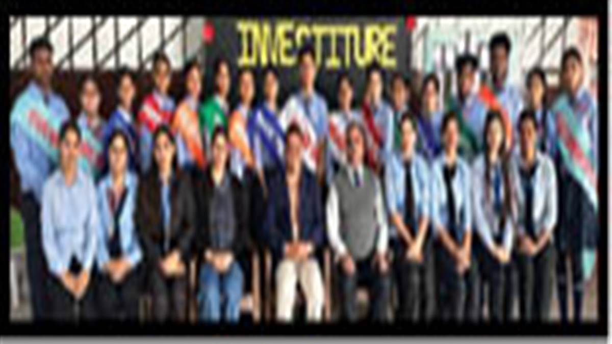 ਆਕਸਫੋਰਡ ਸ਼ਾਈਨ 'ਚ ਹੈੱਡ ਬੁਆਏ ਤੇ ਹੈੱਡ ਗਰਲ ਦੀ ਚੋਣ - Oxford Shine International School held a ...