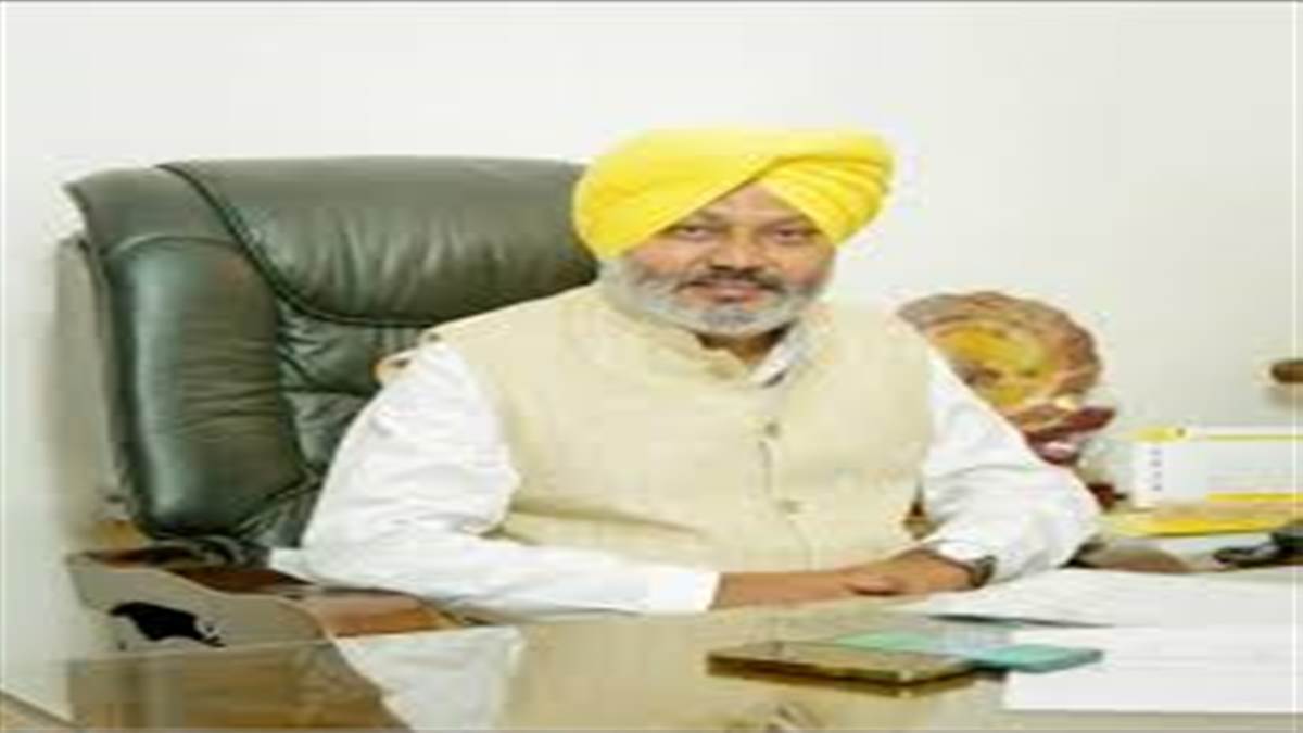 Punjab Lok Sabha Election 2024 : ਸੁਖਬੀਰ ਬਾਦਲ ਖਿਲਾਫ਼ ਚੋਣ ਕਮਿਸ਼ਨ ਨੂੰ ... Punjab Lok Sabha Election 2024 : ਸੁਖਬੀਰ ਬਾਦਲ ਖਿਲਾਫ਼ ਚੋਣ ਕਮਿਸ਼ਨ ਨੂੰ ...