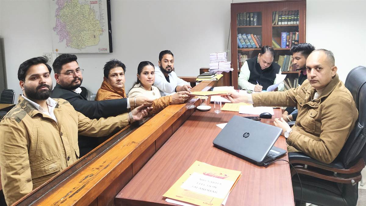 NRI Sabha Elections : ਐੱਨਆਰਆਈ ਸਭਾ ਦੇ ਪ੍ਰਧਾਨ ਲਈ ਪਰਵਿੰਦਰ ਕੌਰ ਤੇ ਕਮਲਜੀਤ ...