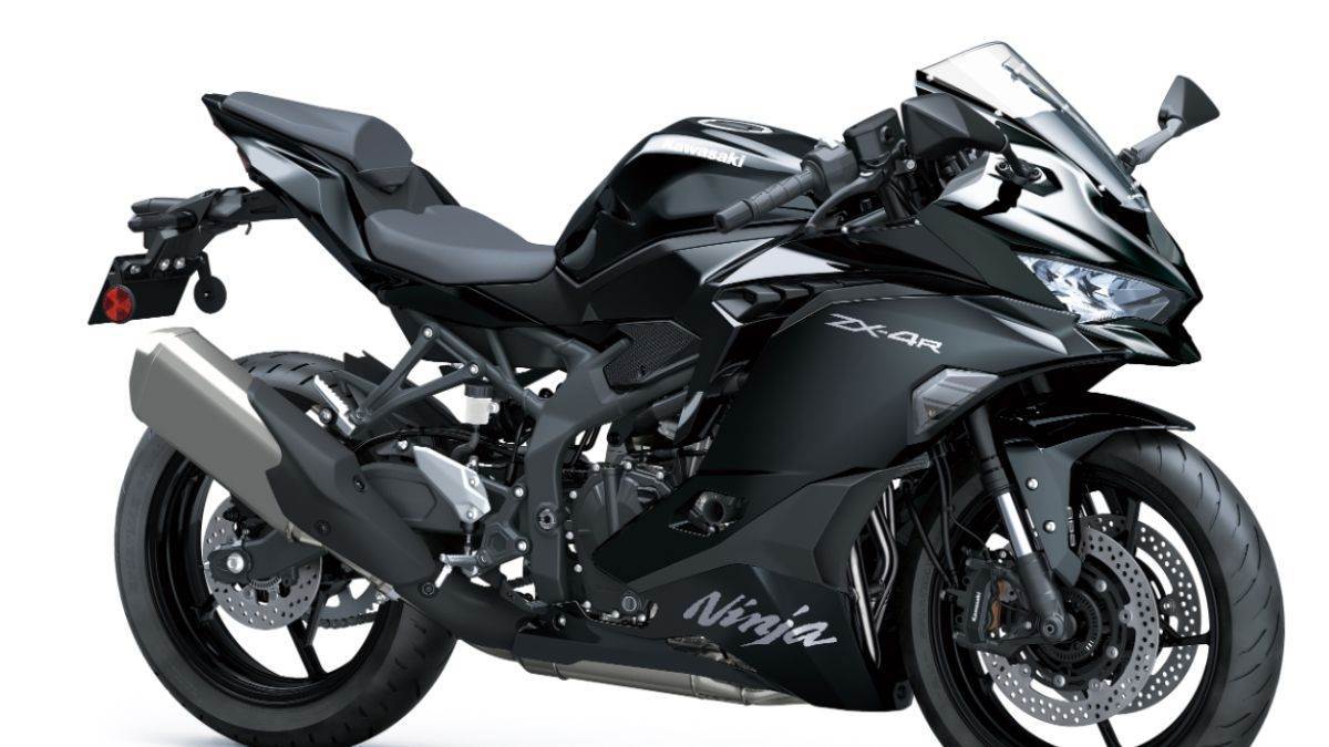 ਆਪਣੇ ਸੈਗਮੈਂਟ 'ਚ Kawasaki Ninja ZX-4R ਕਿੰਨੀ ਦਮਦਾਰ ? ਜਾਣੋ ਕੀਮਤ ਤੋਂ ਲੈ ਕੇ ...