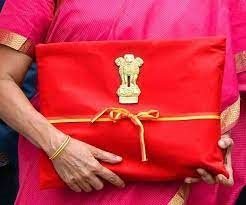 ਦੇਸ਼ 'ਚ ਪੇਸ਼ ਕੀਤੇ ਗਏ ਇਹ 5 ਬਜਟ, ਆਪਣੀਆਂ ਖਾਮੀਆਂ ਤੇ ਖਾਸੀਅਤਾਂ ਲਈ ਹਮੇਸ਼ਾ ਕੀਤੇ ...