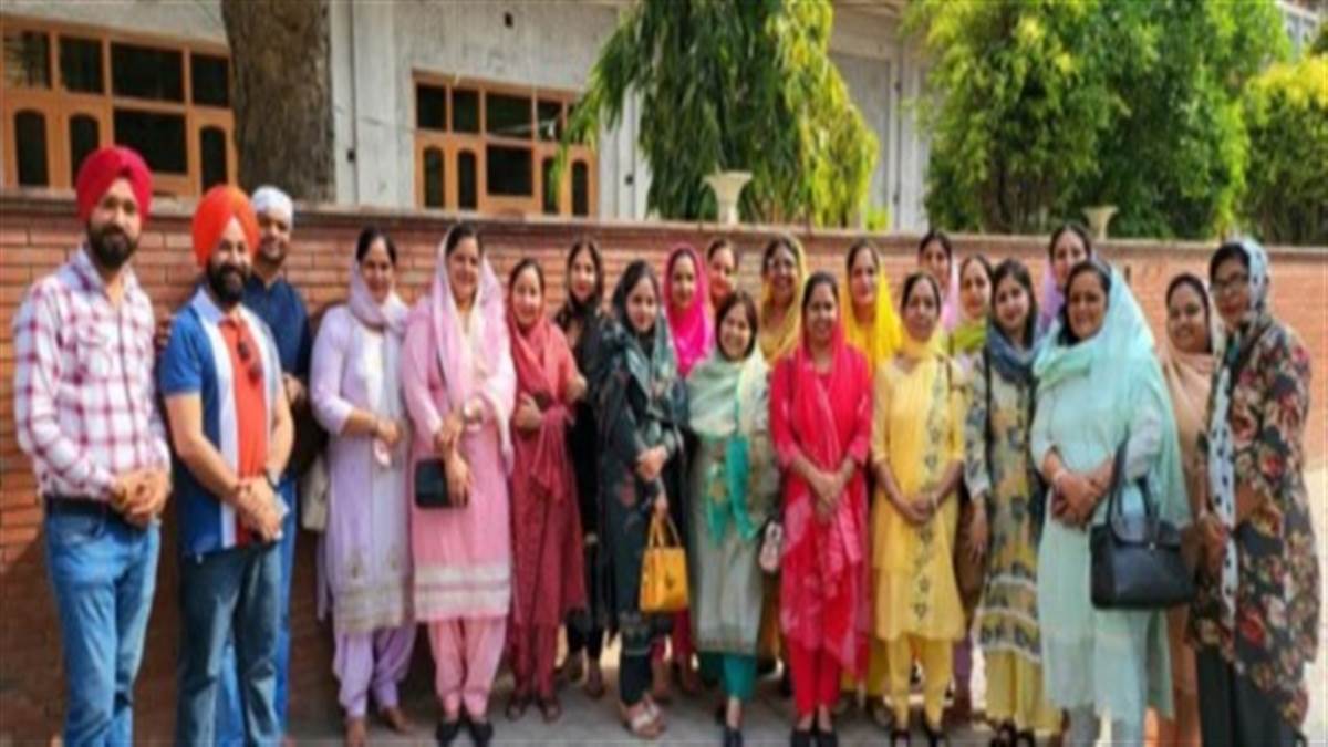 ਐੱਮਟੀਐੱਸ ਦੇ ਅਧਿਆਪਕਾਂ ਨੇ ਲਗਾਇਆ ਟੂਰ - MTS teachers organized a tour