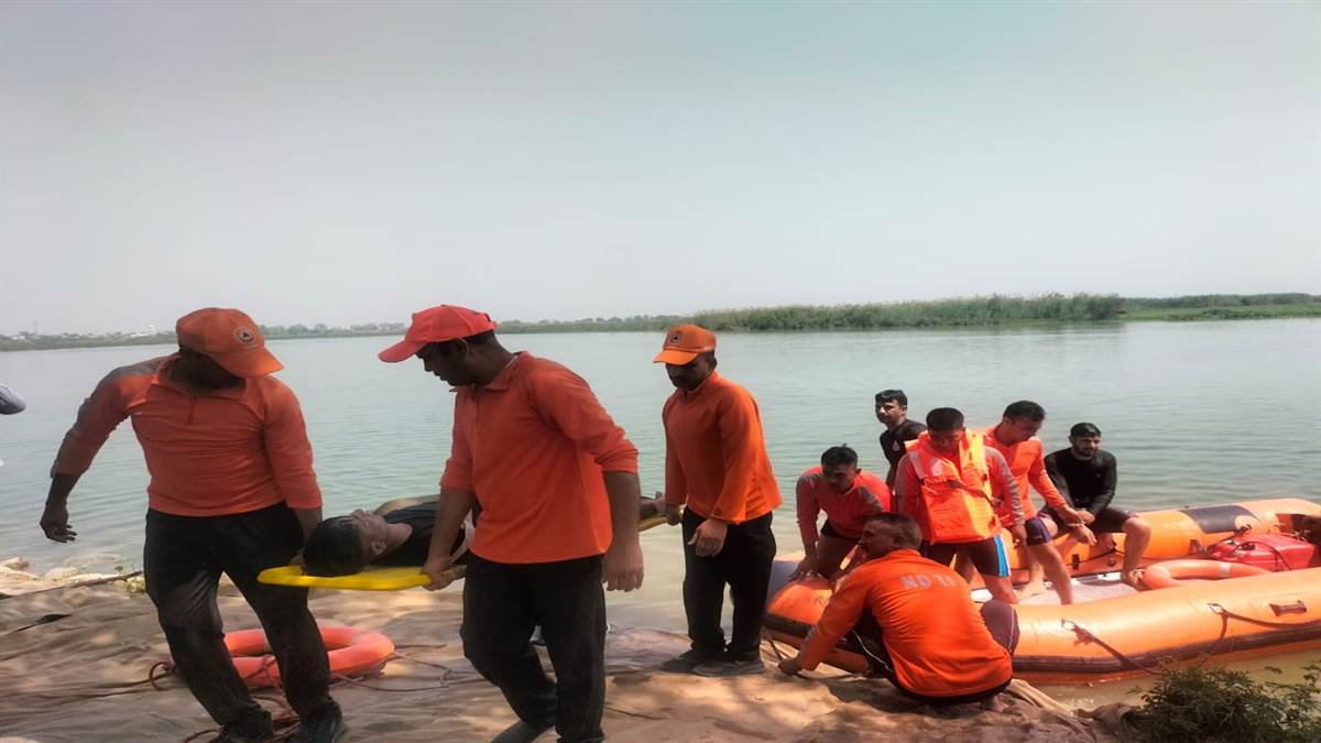 ਐੱਨਡੀਆਰਐੱਫ਼ ਨੇ ਹਰੀਕੇ ਹੈੱਡ ਵਰਕਸ ਦੇ ਨੋਜ਼ ਪੁਆਇੰਟ ’ਤੇ ਕੀਤੀ ਮੌਕ ਡਰਿੱਲ - NDRF conducts mock drill at ...