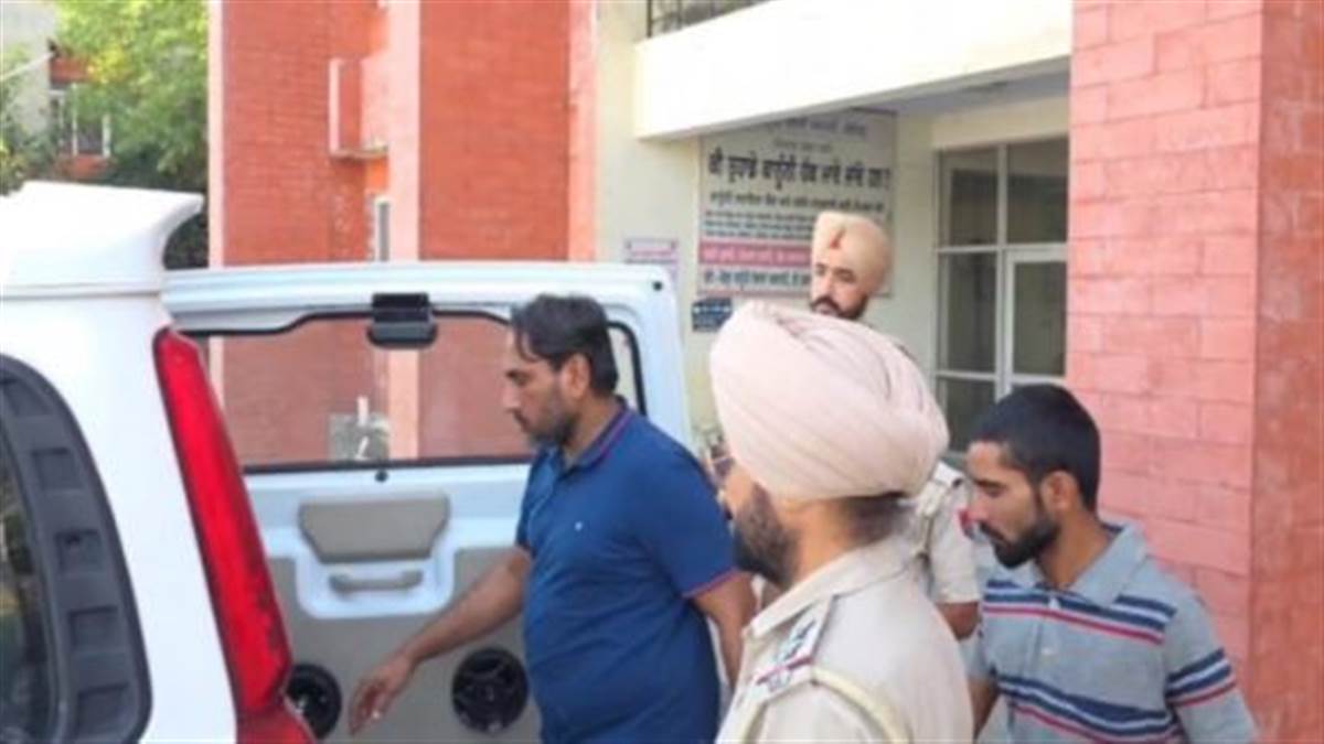 Malout News : ਪਿਓ-ਪੁੱਤ ਕਤਲ ਮਾਮਲੇ ’ਚ ਹੋਰ ਖ਼ੁਲਾਸੇ ਹੋਣ ਦੀ ਉਮੀਦ, ਮੁੱਖ ਮੁਲਜ਼ਮ ਰਾਣਾ ਤੇ ਉਸਦੇ ਸਾਥੀ ਦਾ 25 ...