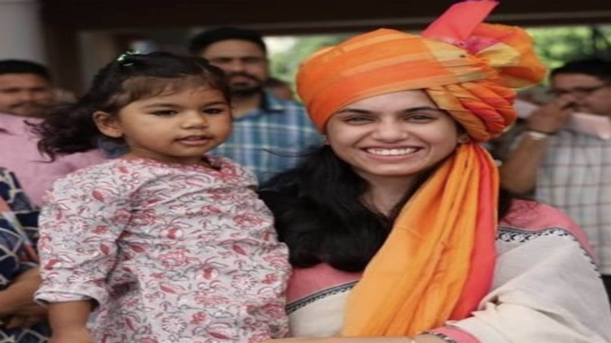 ਸਾਕਸ਼ੀ ਸਾਹਨੀ ਨੇ ਦੇਸ਼ ਦੇ ਸਰਬੋਤਮ ਅਧਿਕਾਰੀਆਂ ਦੀ ਸੂਚੀ 'ਚ ਬਣਾਈ ਜਗ੍ਹਾ ...