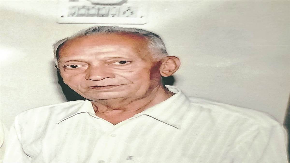 ਅਜ਼ੀਮ ਸ਼ਖ਼ਸੀਅਤ ਸਨ ਪੰਡਿਤ ਜੀ, ਇਕ ਸੰਪੂਰਨ ਅਧਿਆਪਕ ਵਜੋਂ ਆਪਣੇ ਕਿੱਤੇ ਨੂੰ ਪੂਰੀ ...