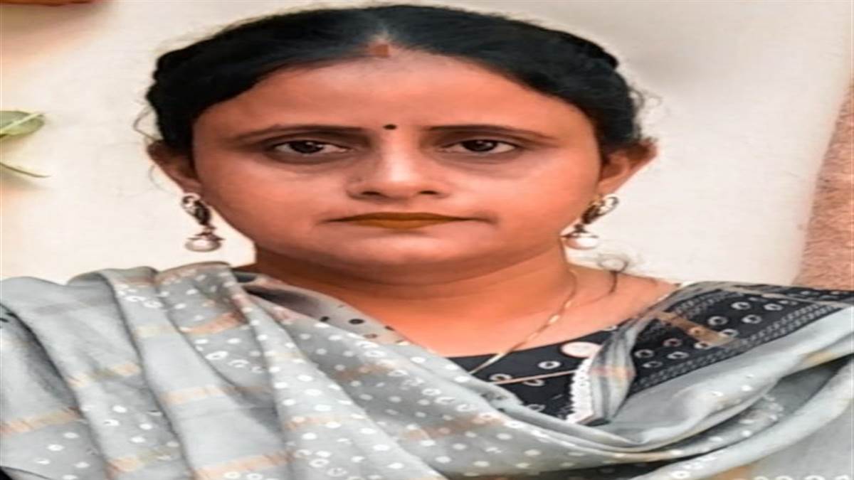 precious treasure dialects dialect mother tongue Majhi dialect Majhi region