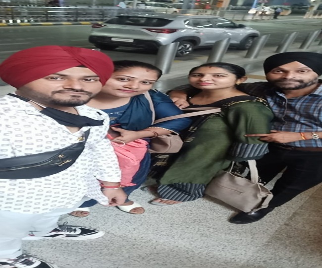 ਬੇਟੇ ਦੇ ਗੋਲ਼ੀ ਲੱਗਣ ਦੀ ਸੂਚਨਾ ਮਿਲਣ 'ਤੇ ਹਰਜੋਤ ਦਾ ਪਰਿਵਾਰ ਕਰ ਰਿਹੈ ਅਰਦਾਸਾਂ ...