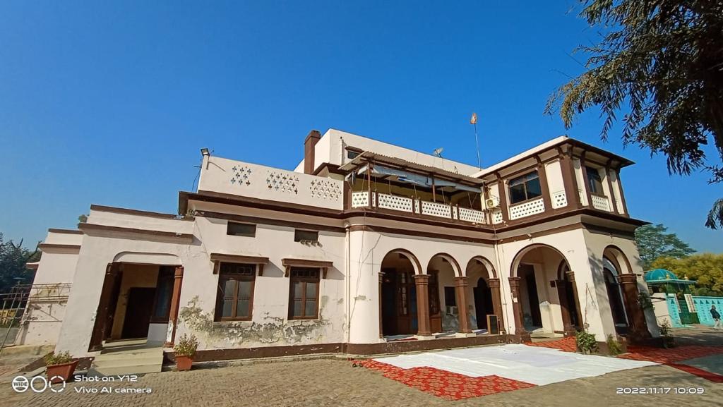 ਫ਼ਿਰੋਜ਼ਪੁਰ ਹੀ ਬਾਦਲ ਦੀ ਸੰਘ ਦੇ ਕੌਮੀ ਨੇਤਾਵਾਂ ਨਾਲ ਪਈ ਸੀ ਸਾਂਝ, ਮਮਦੋਟ ਹਾਊਸ 'ਚ ...