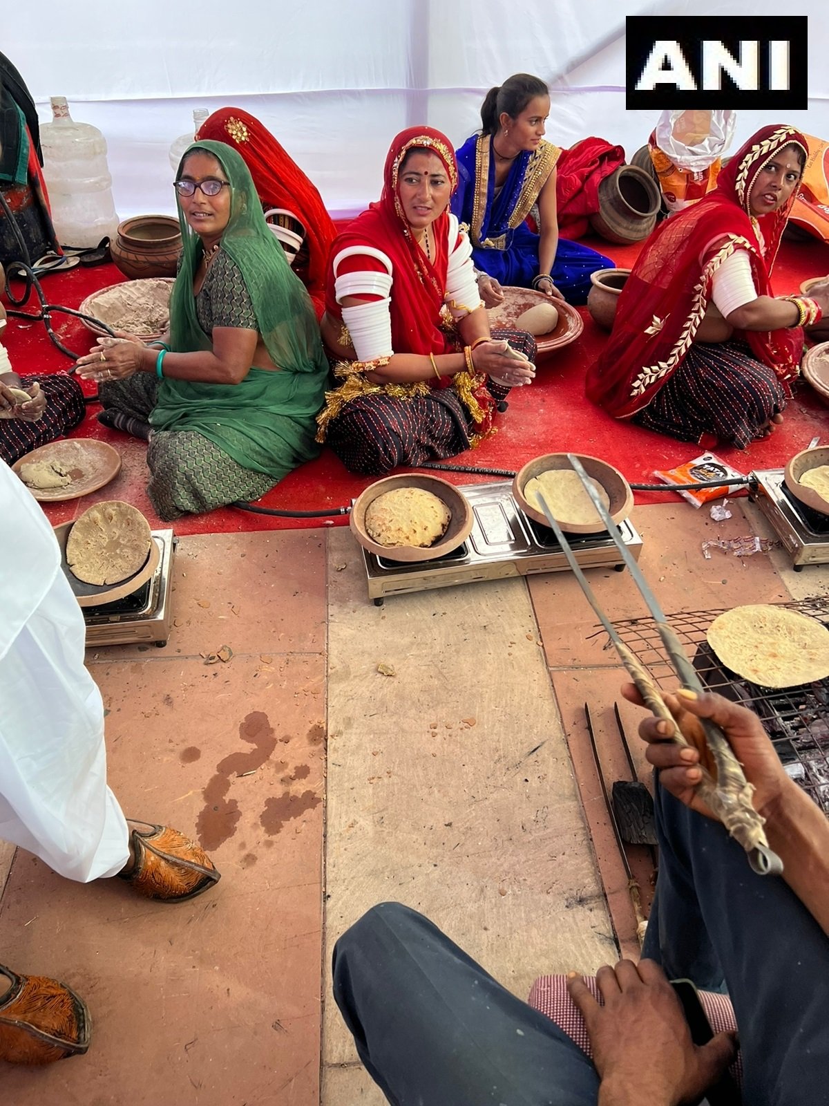 Parliament Session : ਪੀਐੱਮ ਮੋਦੀ ਨੇ ਸੰਸਦ ਮੈਂਬਰਾਂ ਨਾਲ ਚਖ਼ਿਆ ਬਾਜਰੇ ਦੀ ਰੋਟੀ ...